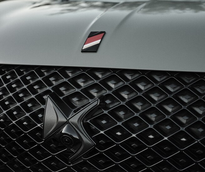 DS 3 PERFORMANCE LINE: kompakt SUV tilgjengelig som 100% elektrisk